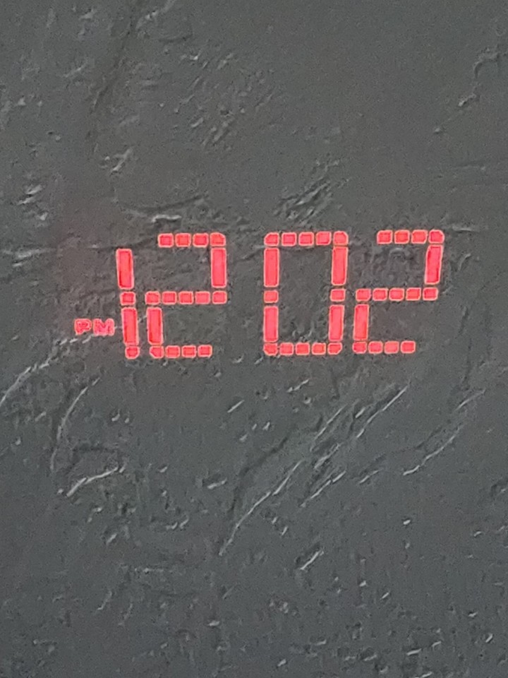 Oregon Scientific Atomic Projection Clock Model RM313PNF Self Setting ...