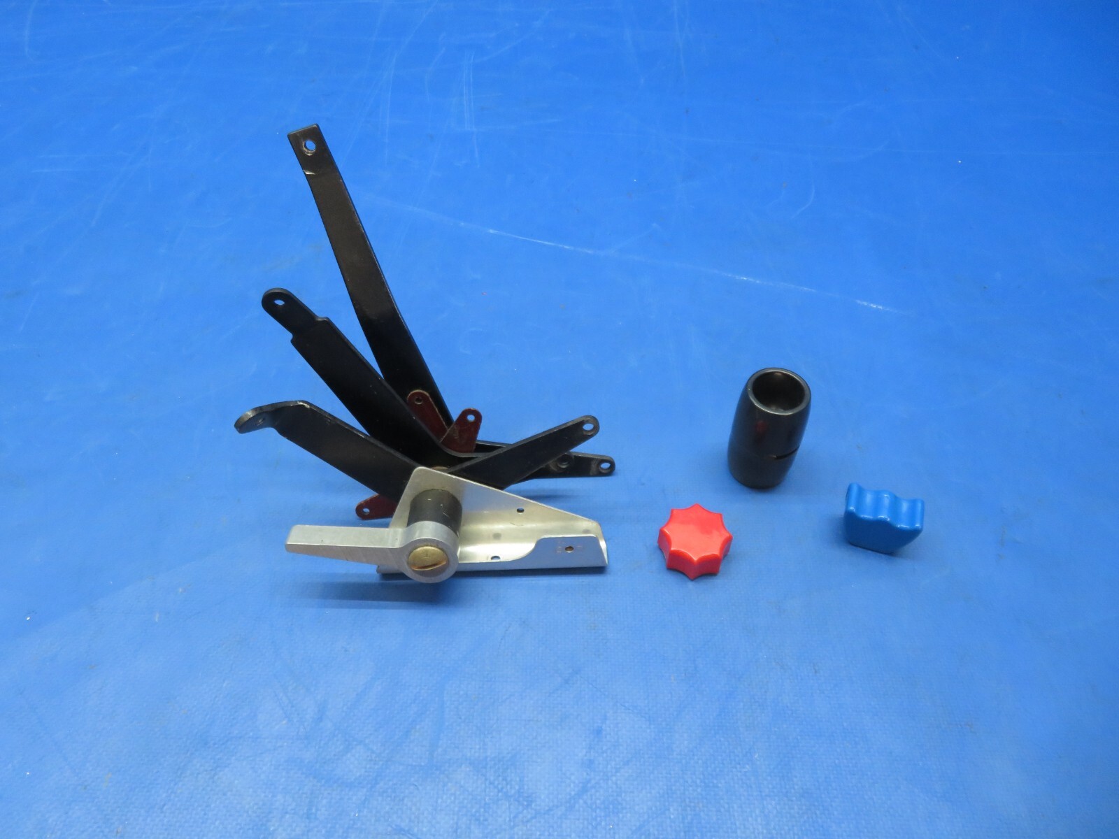 Piper PA-28-236 Engine Control Quadrant Assy w/ Knobs P/N 67210-04 ...