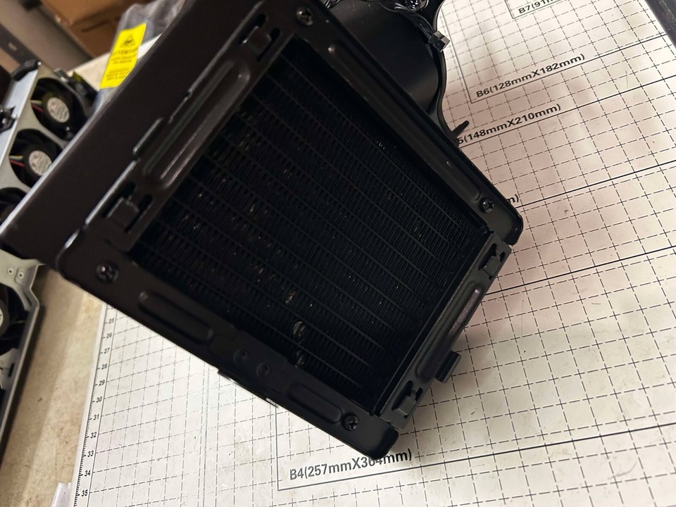 OEM Dell Alienware Aurora R13 Liquid CPU Cooler W/ Screws Bracket 69XJW ...