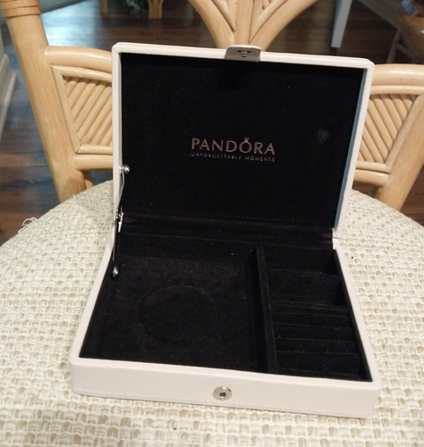 Pandora Genuine Leather Cream Color Storage Organizer Case Jewelry Box ...