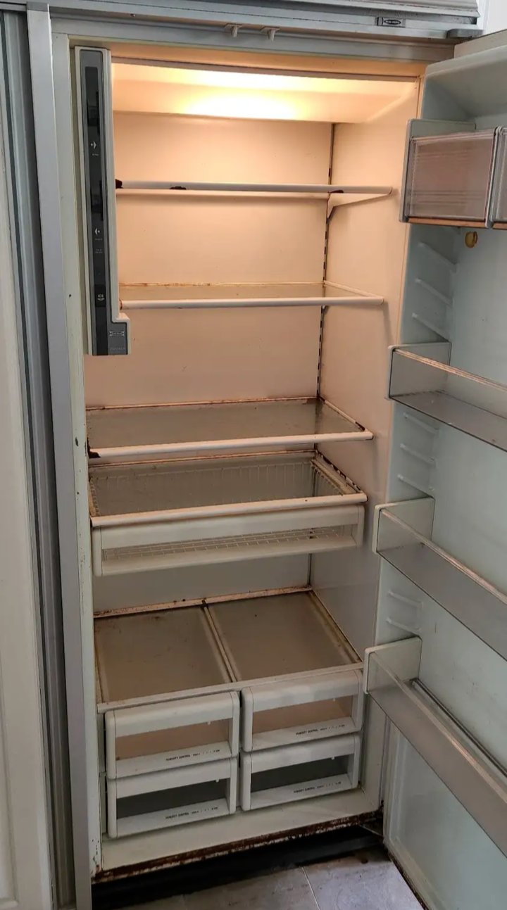 1993 Sub-Zero 590 side by side refrigerator & freezer w/ cabinet ...