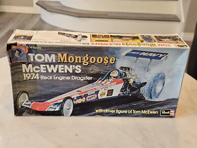 Revell H-1490 Tom McEwen's Mongoose 1974 Rear Engine Dragster 1/16TH ...