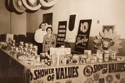 1968 Wayne's Market Grocery Store Toledo Iowa Photograph Lot Great ...