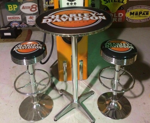 HARLEY DAVIDSON MOTORCYCLES PREMIUM BAR STOOLS X 2 AND TABLE ADJUSTABLE ...
