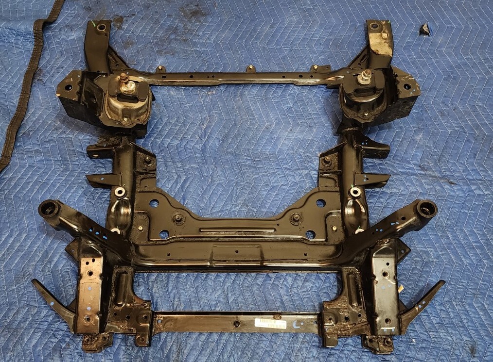 BMW X5 F15 XDRIVE FRONT SUBFRAME CROSSMEMBER ENGINE CRADLE OEM 2014 ...
