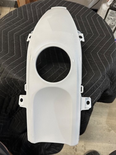 2023 Yamaha YZF R7 Tank middle cover OEM Pearl White | eBay