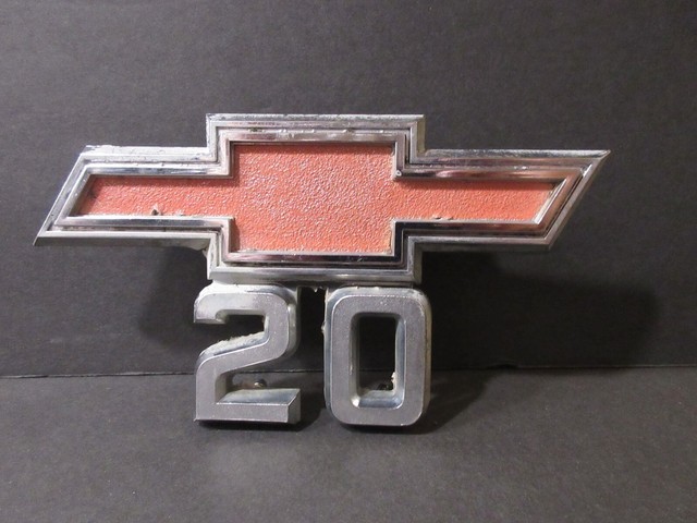 1967 1968 Chevrolet Pickup C20 Fender Emblem OEM GM 3893752 for sale ...