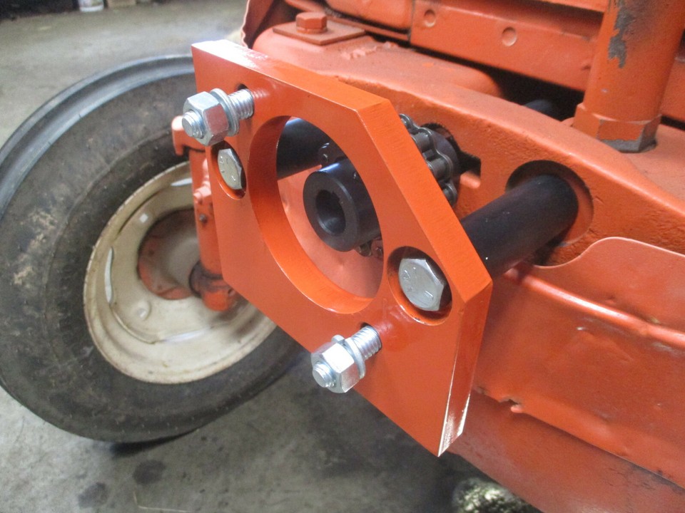 Allis-Chalmers D14 D17 D15d Tractor Front Hydraulic Pump Mounting Kit ...