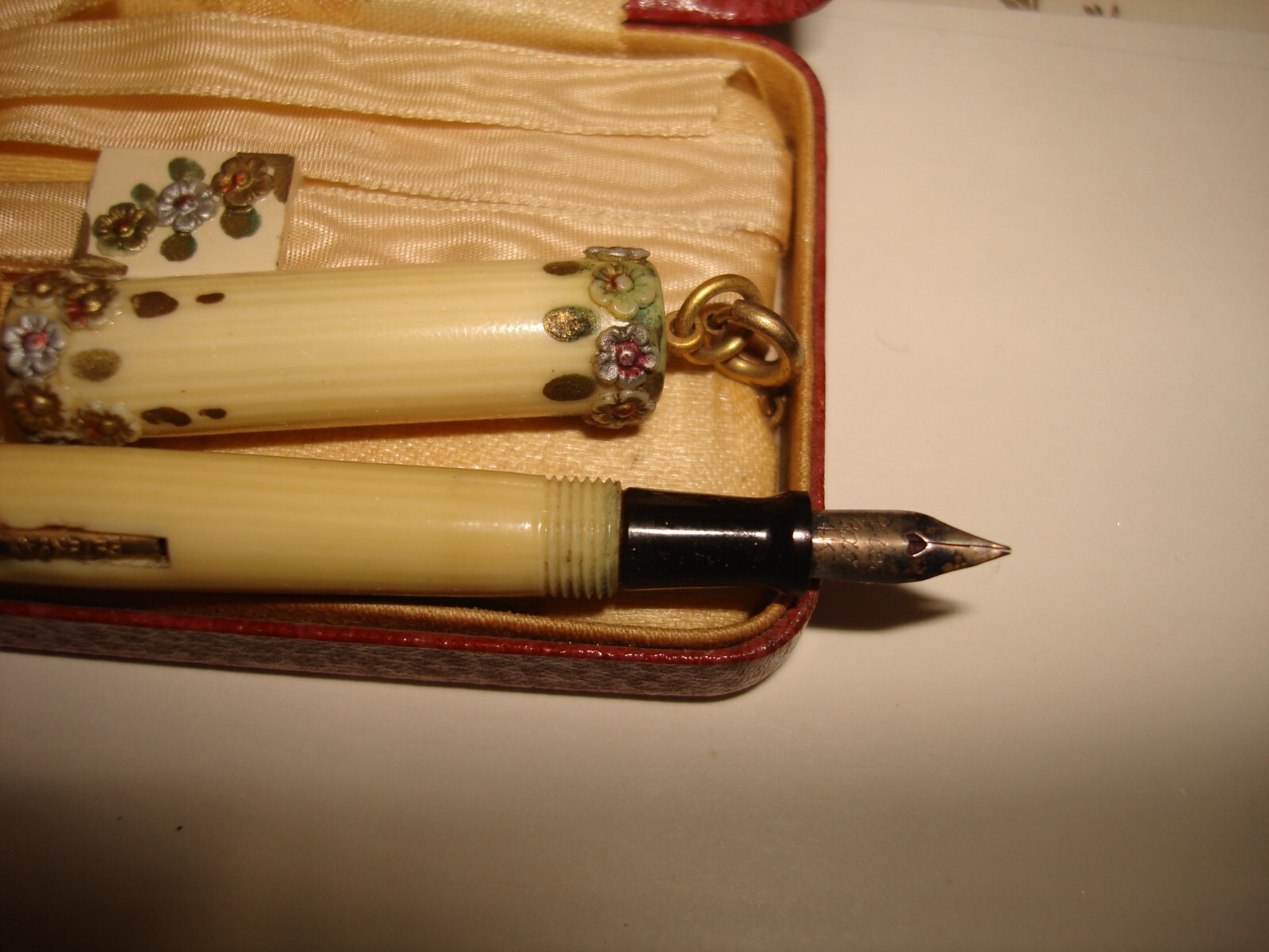 Antique 1925 Silk Neck Ribbon Peter Pan Fountain Pen 14k Gold Nib ...