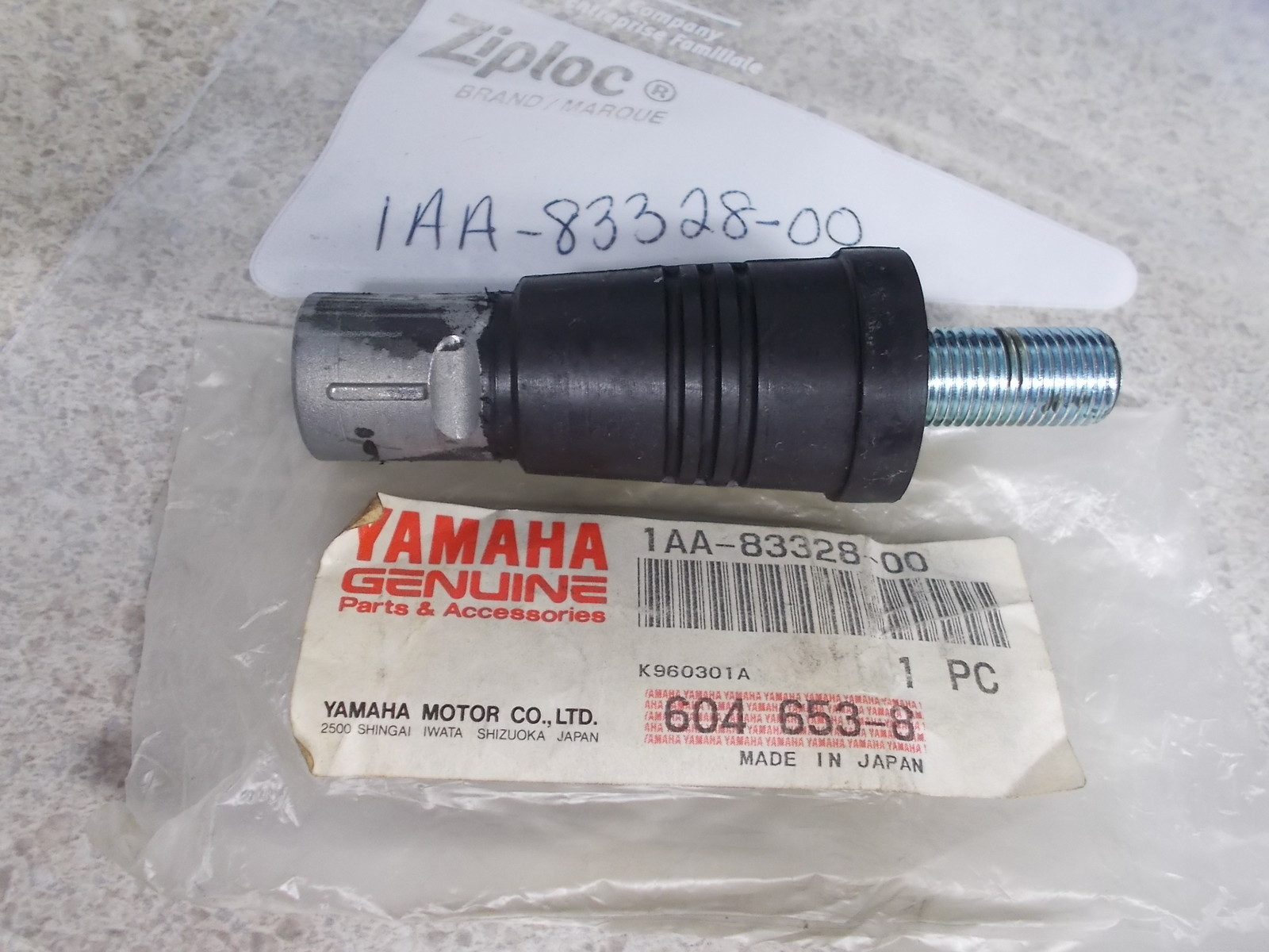 NOS OEM Yamaha Flasher 2 Stay 83-86 XJ700 XV750 XV920 15-17 SR400 1AA ...