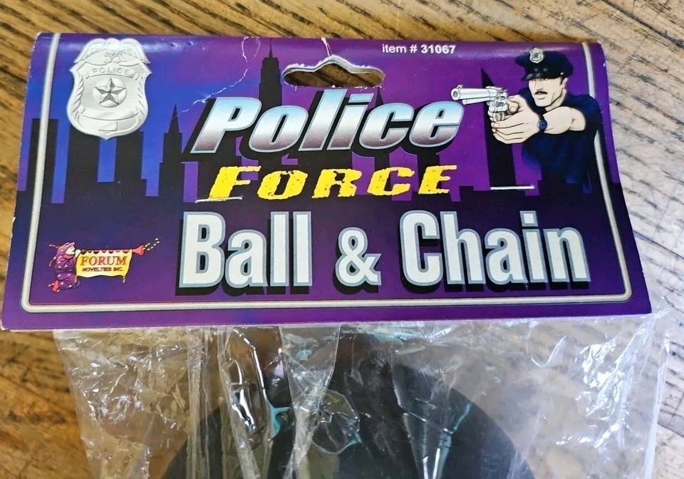 Police Force Ball & Chain Jail Convict Prisoner Halloween Costume Prop ...