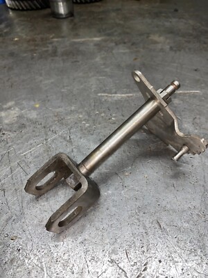 GM CHEVY shift selector U bracket,stem,rooster comb.TH350/400 ...