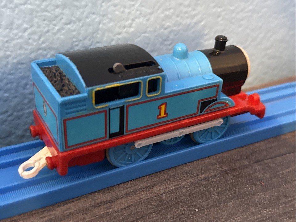 Tomy Thomas Motorized Accurate Side Rods Custom Shocked Face | eBay