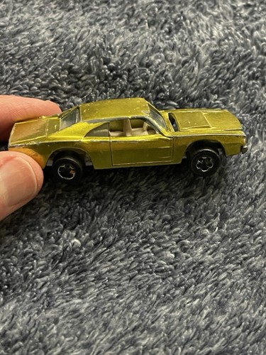 RED LINE HOTWHEEL CUSTOM DODGE CHARGER GOLD ANTI-FREEZE COLOR. 1968 ...