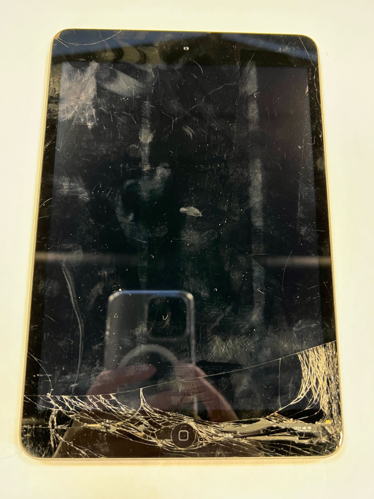 Grade C | Apple iPad Mini 2 | 64GB | Wi-Fi | Space grey | Cracked I LCD ...