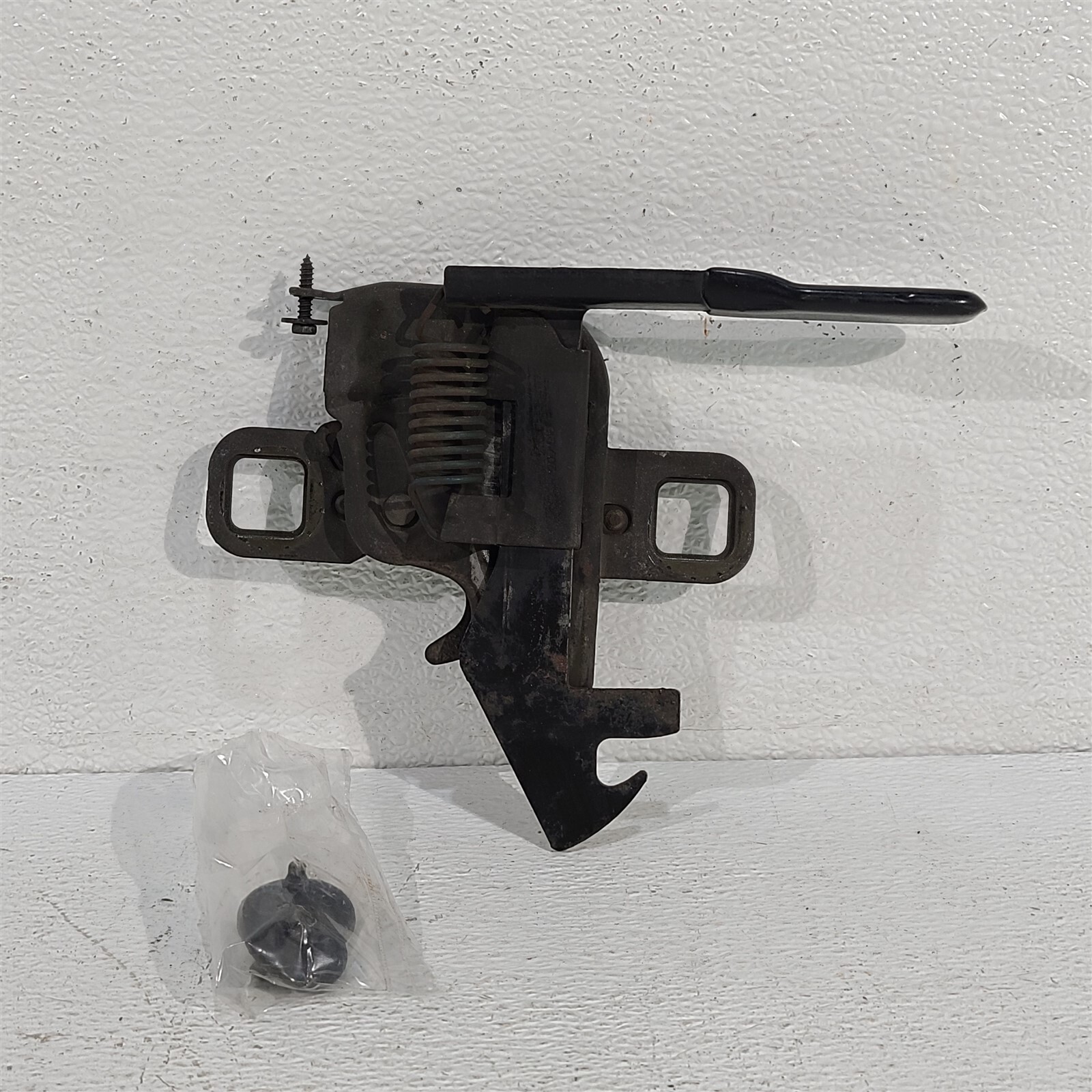 94-95 Mustang Hood Latch Lock Aa7099 | eBay