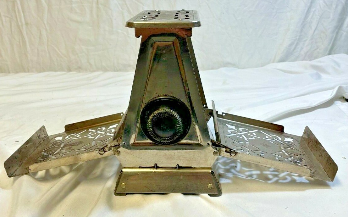 Old Fashioned Toaster