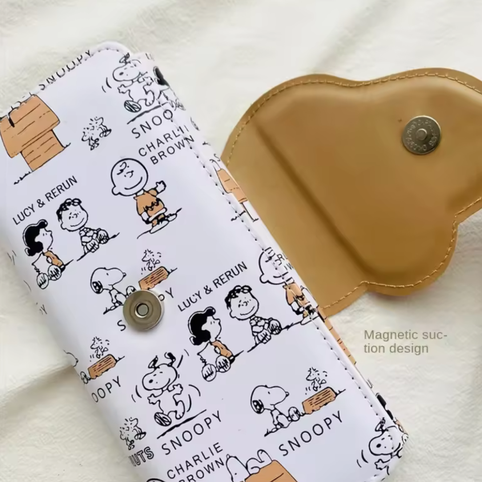 Peanuts Snoopy Clutch Wallet Faux Leather Snoopy Face Buckle Ladies ...