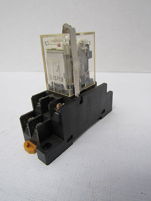 OMRON * LY2N 24VDC RELAY W/ BASE | eBay