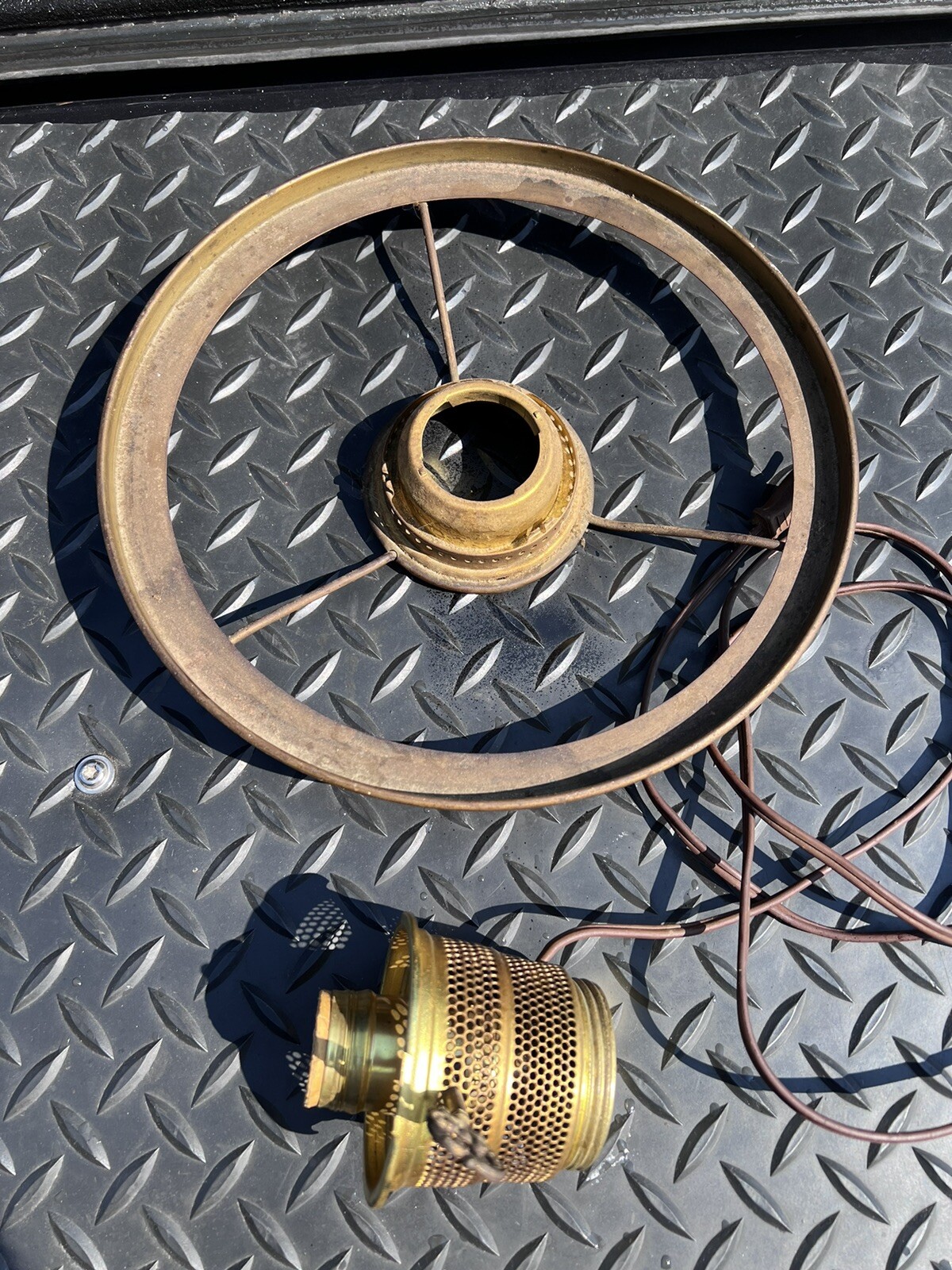 ALADDIN LAMP SHADE PARTS BURNER AND SHADE FRAME | eBay