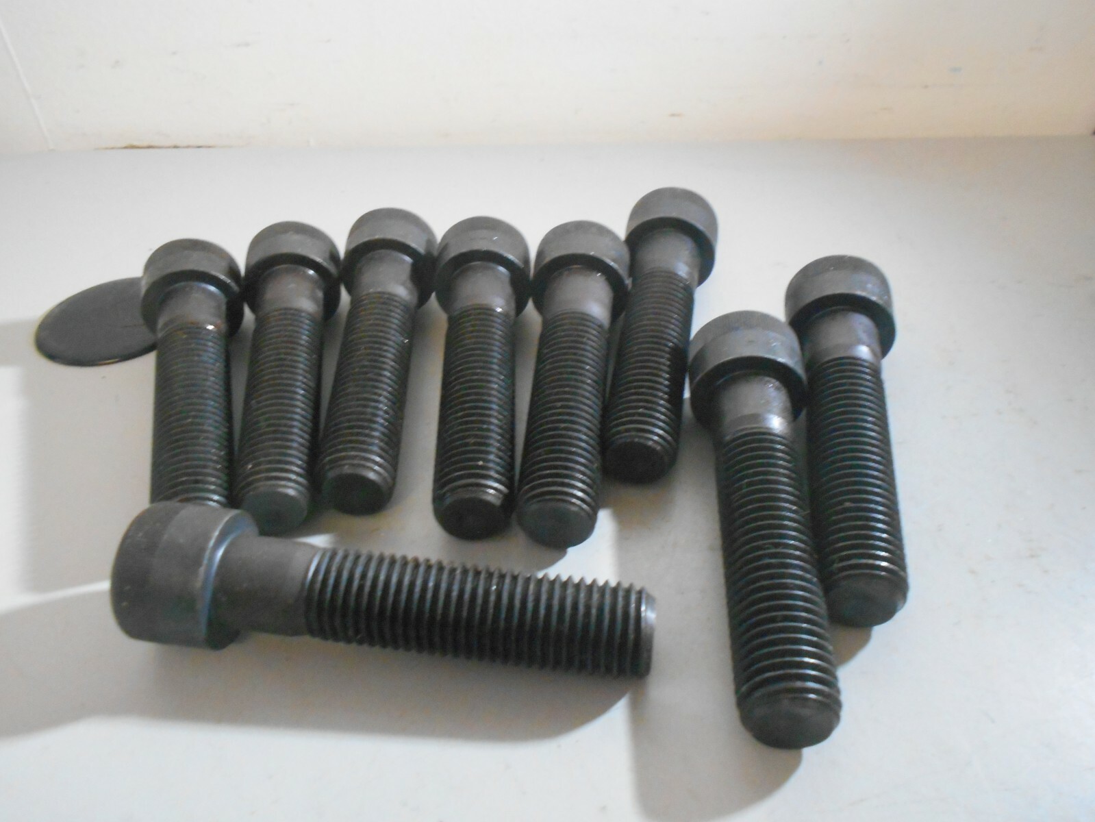 M22 x 2.50 x 101.6mm Socket Head Cap 12.9 Screw Alloy Steel Black Oxide ...