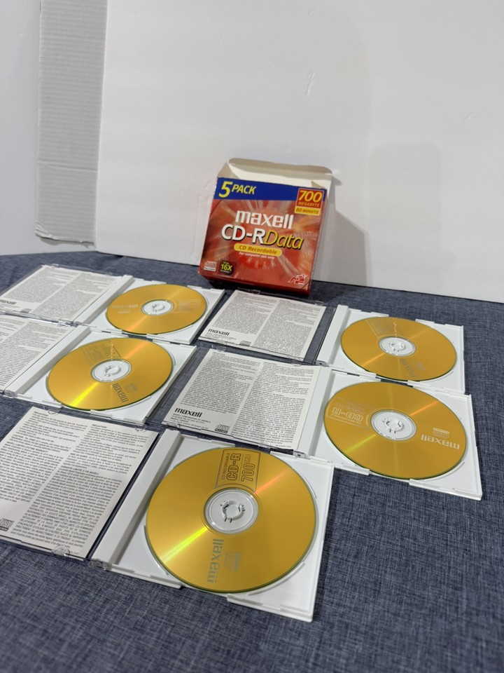 Maxwell CD-R Music Blank CD Recordable 5 Pack Jewel Cases 80 Minute 700 ...