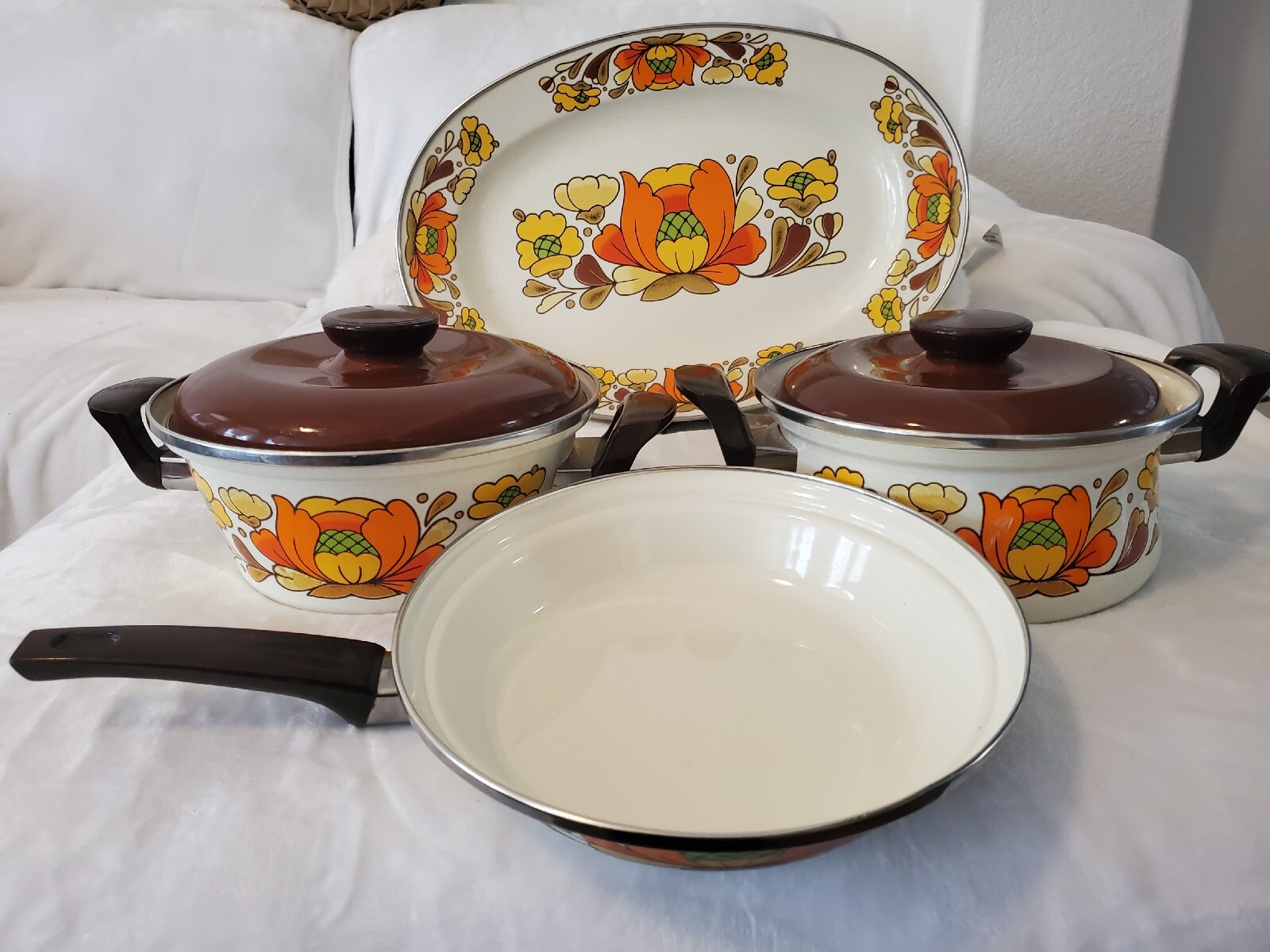6 pc Set of Sanko Ware Country Flowers Porcelain Enameled Steel Pans w ...