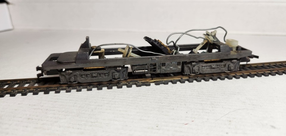 Vintage Post-War HO Lionel FA Diesel Chassis Only - No Motor | eBay