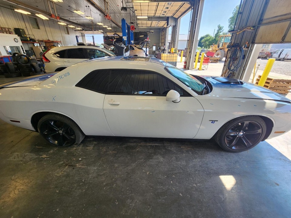 DODGE CHALLENGER Engine 5.7L (VIN T, 8th digit), engine ID EZC 13 14 15 ...