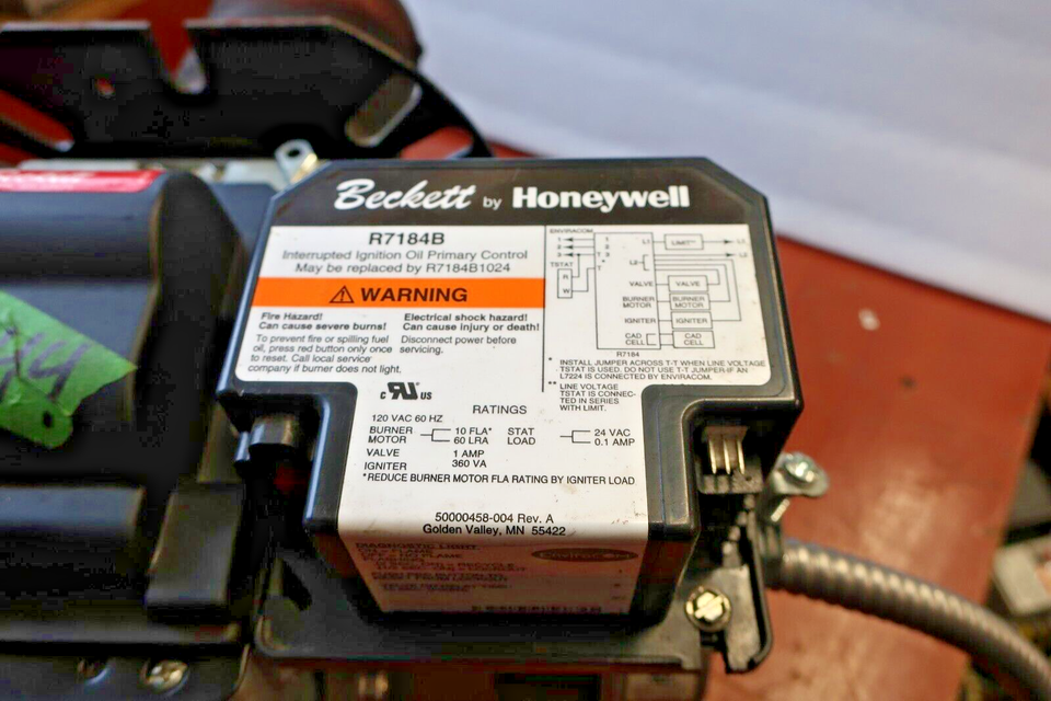 Used RWB Beckett AFG Oil Burner Tested and Working Honeywell R7184B ...