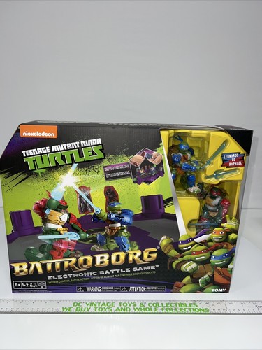 Year 2014 TMNT BATTROBORG Electronic Battle Game with Leonardo VS ...