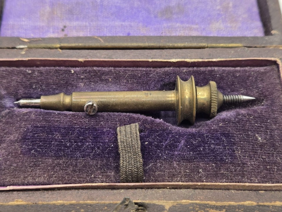 Vintage Watchmaker's Jeweling Tool Set w/ Gauges & Case – Watch Repair ...