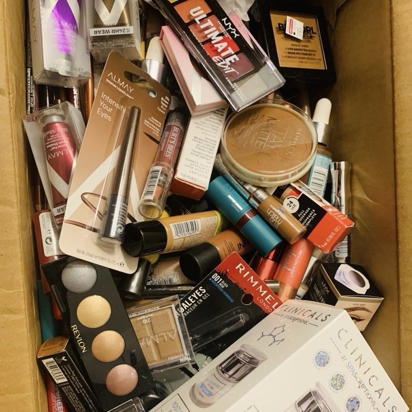 50-Piece Wholesale Bulk Makeup Assorted Cosmetics Nails Hair Skin Body ...