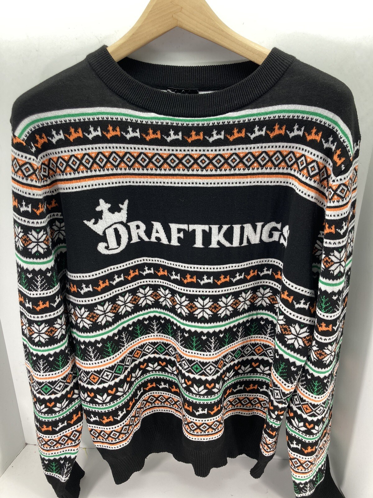 Draft Kings Sweater Men Size XL Long Sleeve Crew Neck Pullover 100% ...