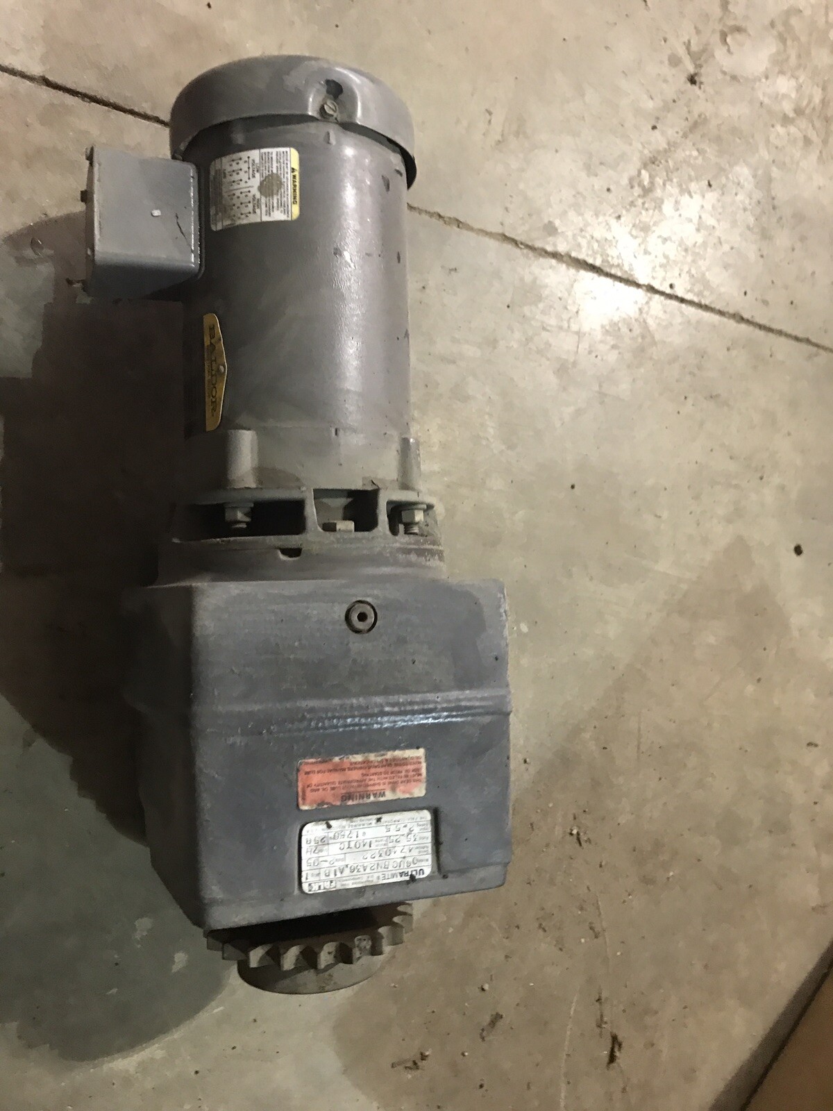 UltraMite Falk 06UCBN2A36.A1B Gear Reducer. Ratio-35.25 Baldor VM3546T ...