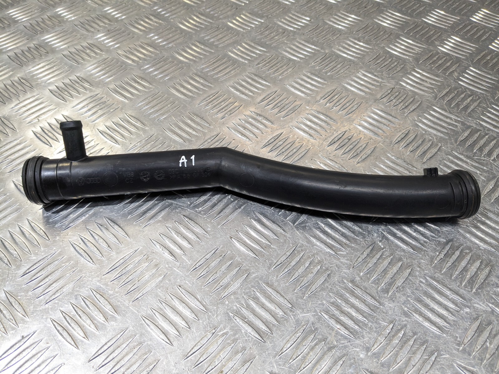 VW SKODA Seat Audi A3 1.4 TFSI Water Coolant Pipe 03C121065B for sale ...