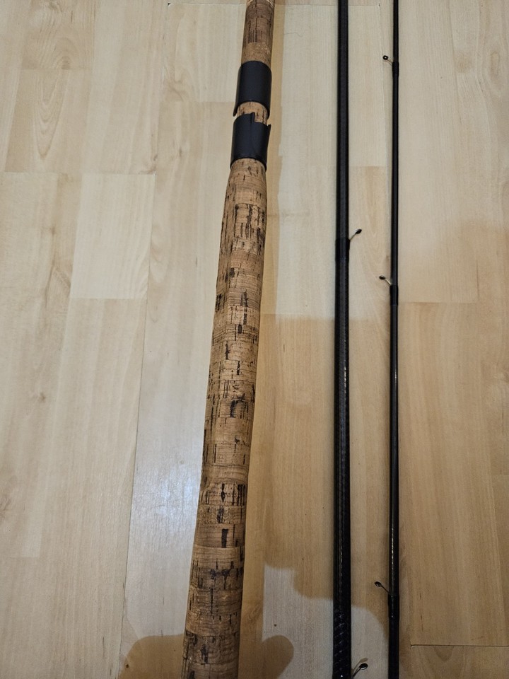 Milo Flash Mesh Express 130 High Modulus Carbon 13ft 3 Section Fishing ...