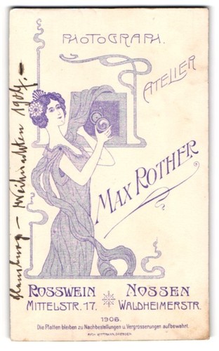 Fotografie Max Rother, Rosswein, Mittelstr. 17, Frau im Kleid mit ...