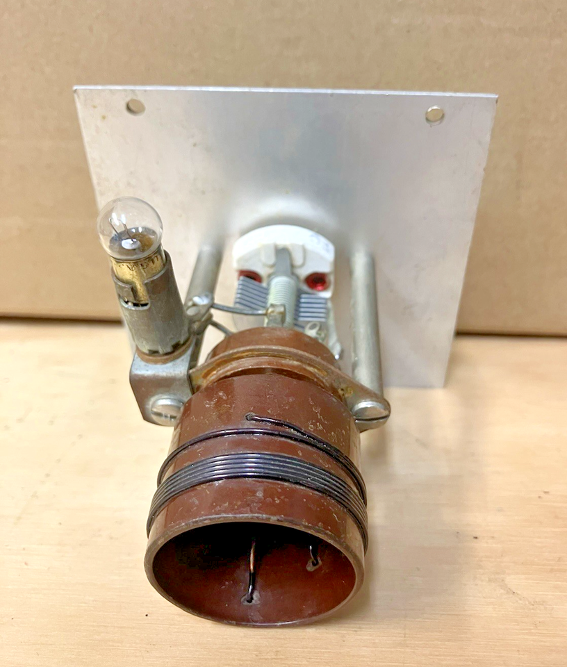 VINTAGE SILVER MODEL 903 McMURDO ABSORTION WAVE METER w/103 COIL AND ...