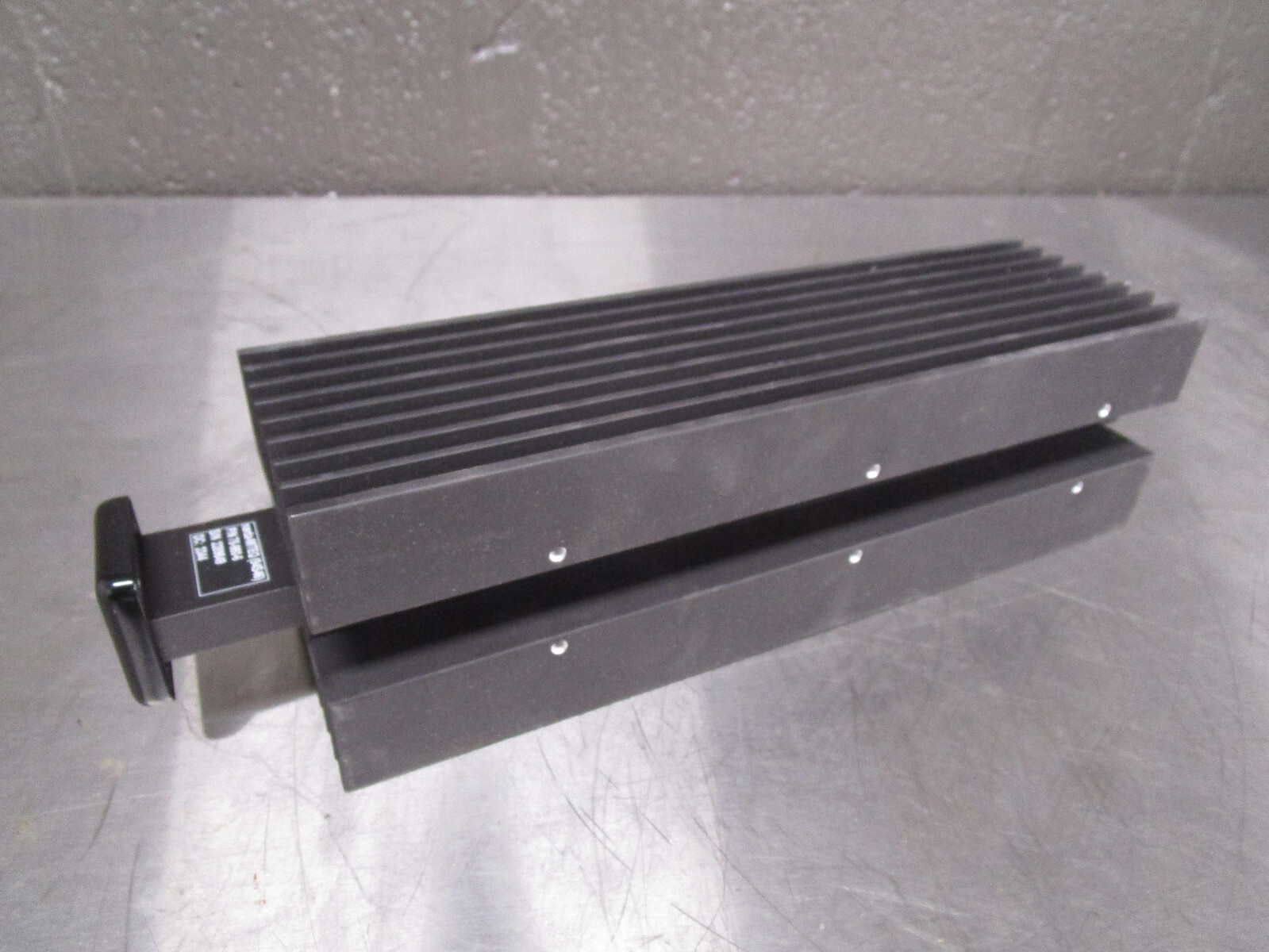 New Narda-MITEQ (94S46) 75-980-6 WR75 waveguide dummy load termination ...