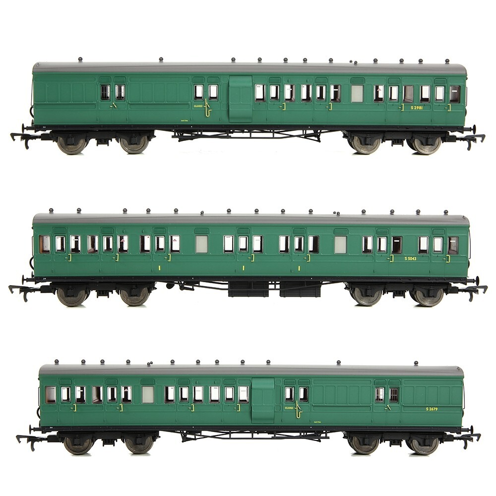 EFE Rail E86015 LSWR Cross Country 3-Coach Pack BR (SR) Green ...