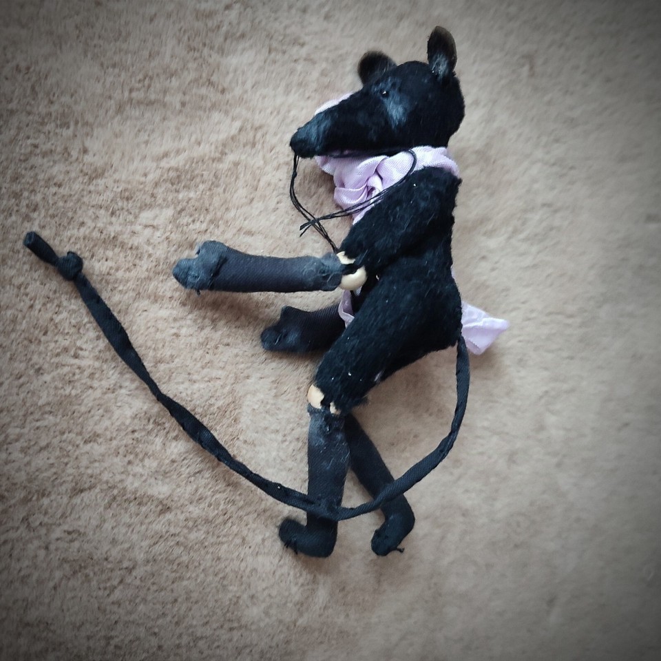 Creepy rat. Collectible creepy doll rat. Gothic rat figurine. | eBay