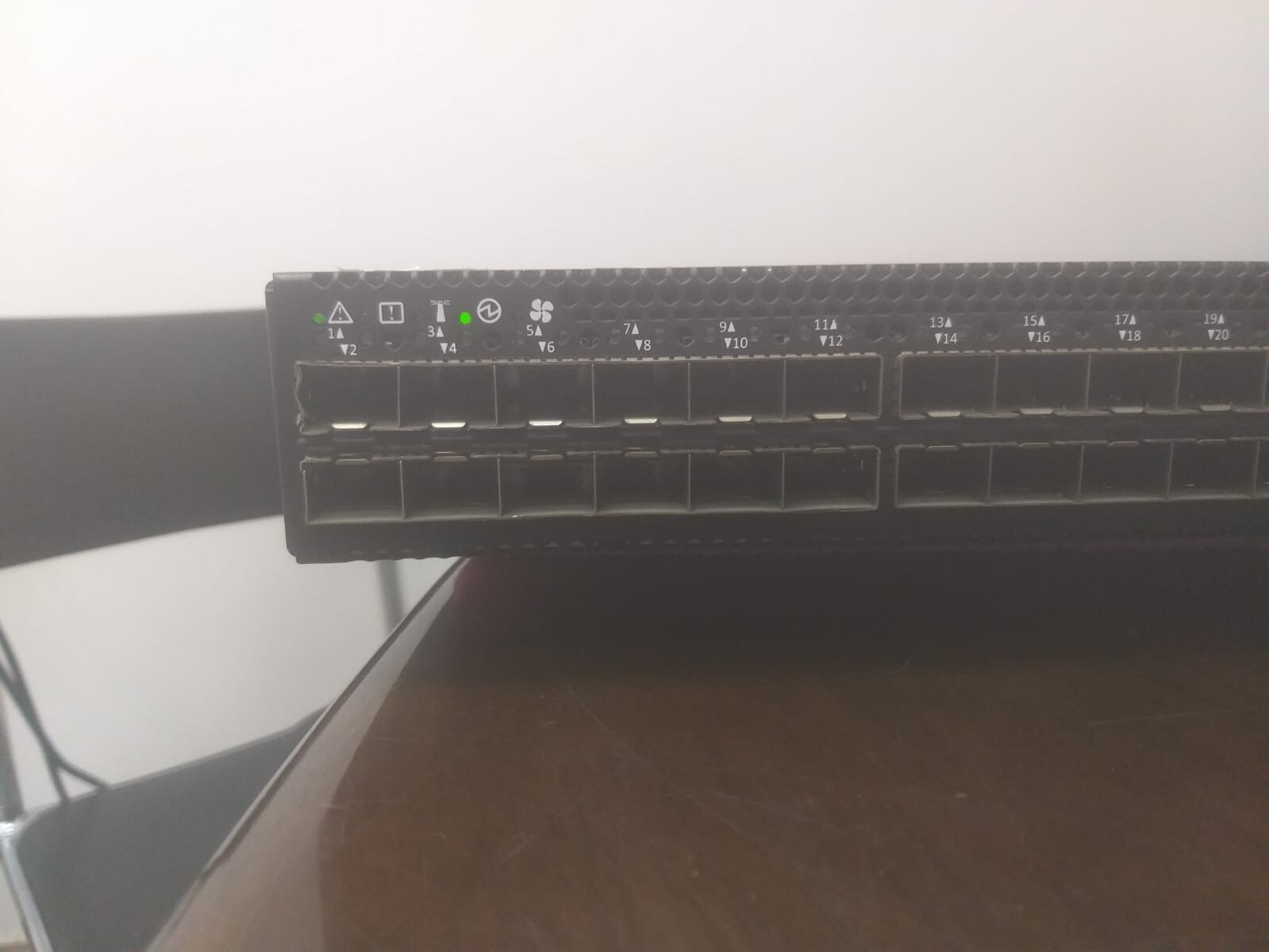 Spectrum Mellanox MSN2410-BB2FC 10GbE/100GbE 1U Open Ethernet Switch ...