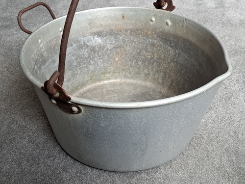 Vintage Large Aluminium Jam / Preserve Pan Saucepan with Pouring Lip 34 ...
