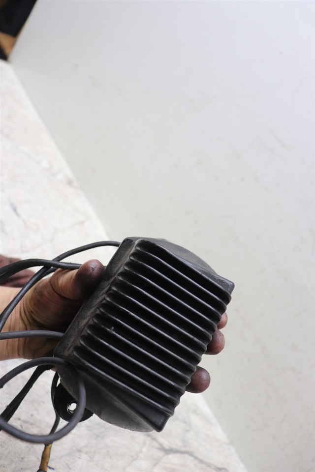 1998 Harley Electra Glide Ultra Classic Voltage Regulator Rectifier ...