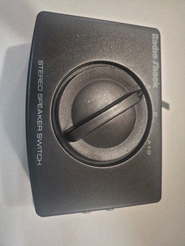 Radio Shack Cat. No. 40-132 High Power Stereo 2 Way Speaker Control ...