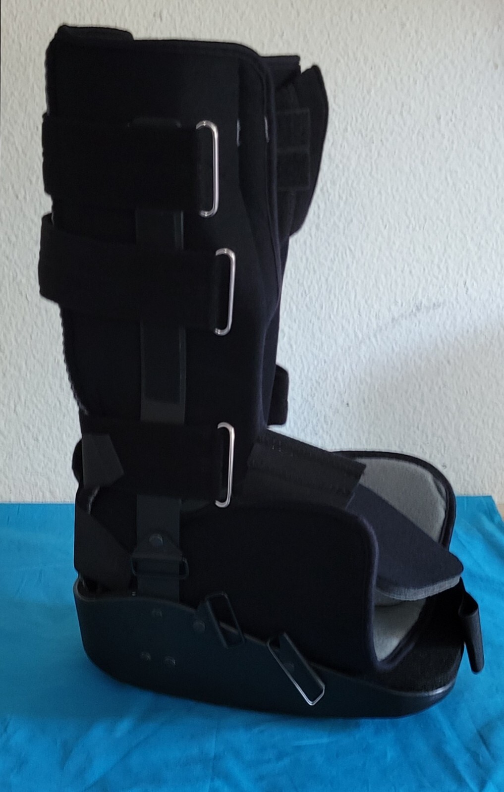 Maxtrax Orthopedic Walking Boot M Medium Brace Ankle Foot Protection ...