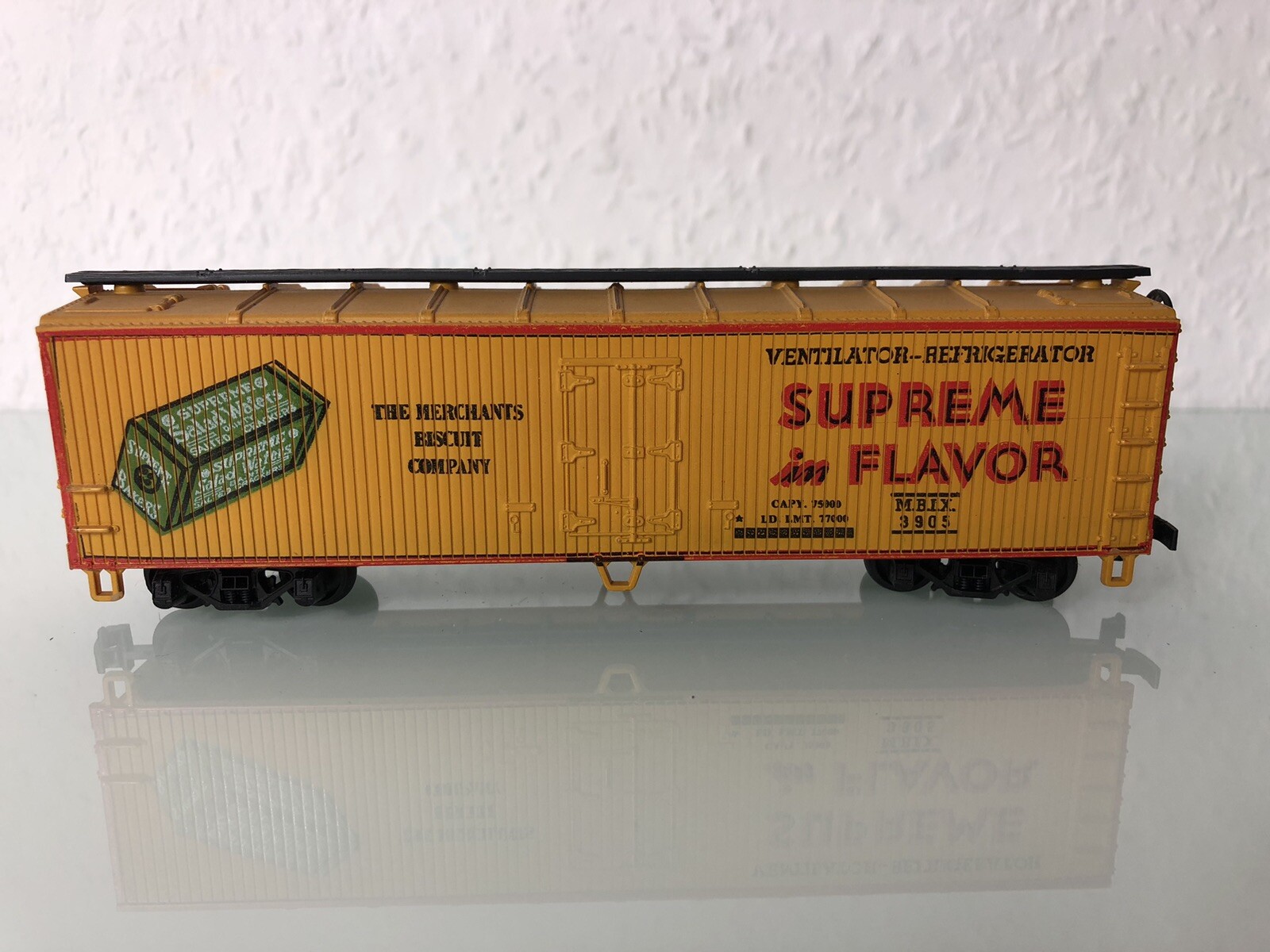 AHM Roco Supreme Biscuit Reefer H0 3905 Vintage US Boxcar Super RAR TOP ...