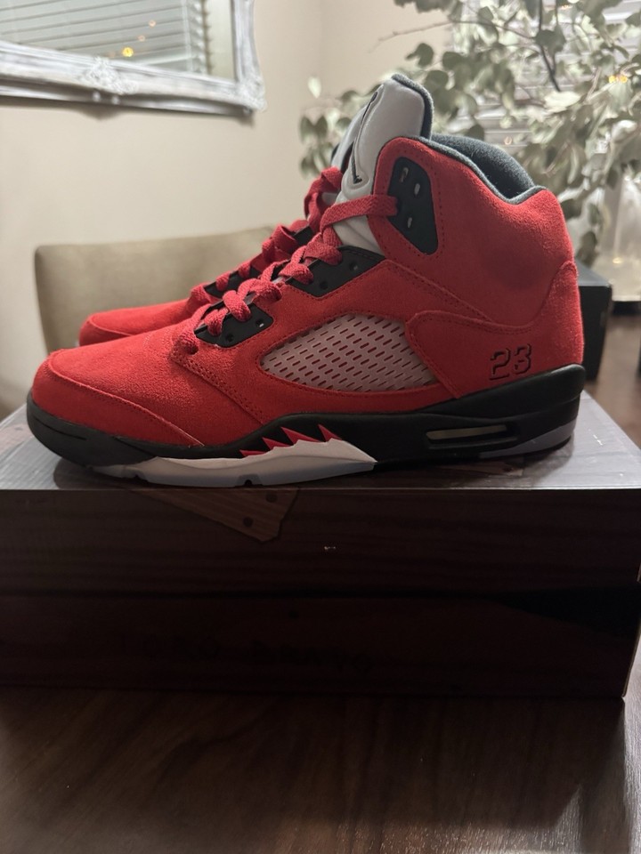 Jordan Air Jordan 5 Retro Raging Bulls Varsity Red Suede DD0587-600 ...