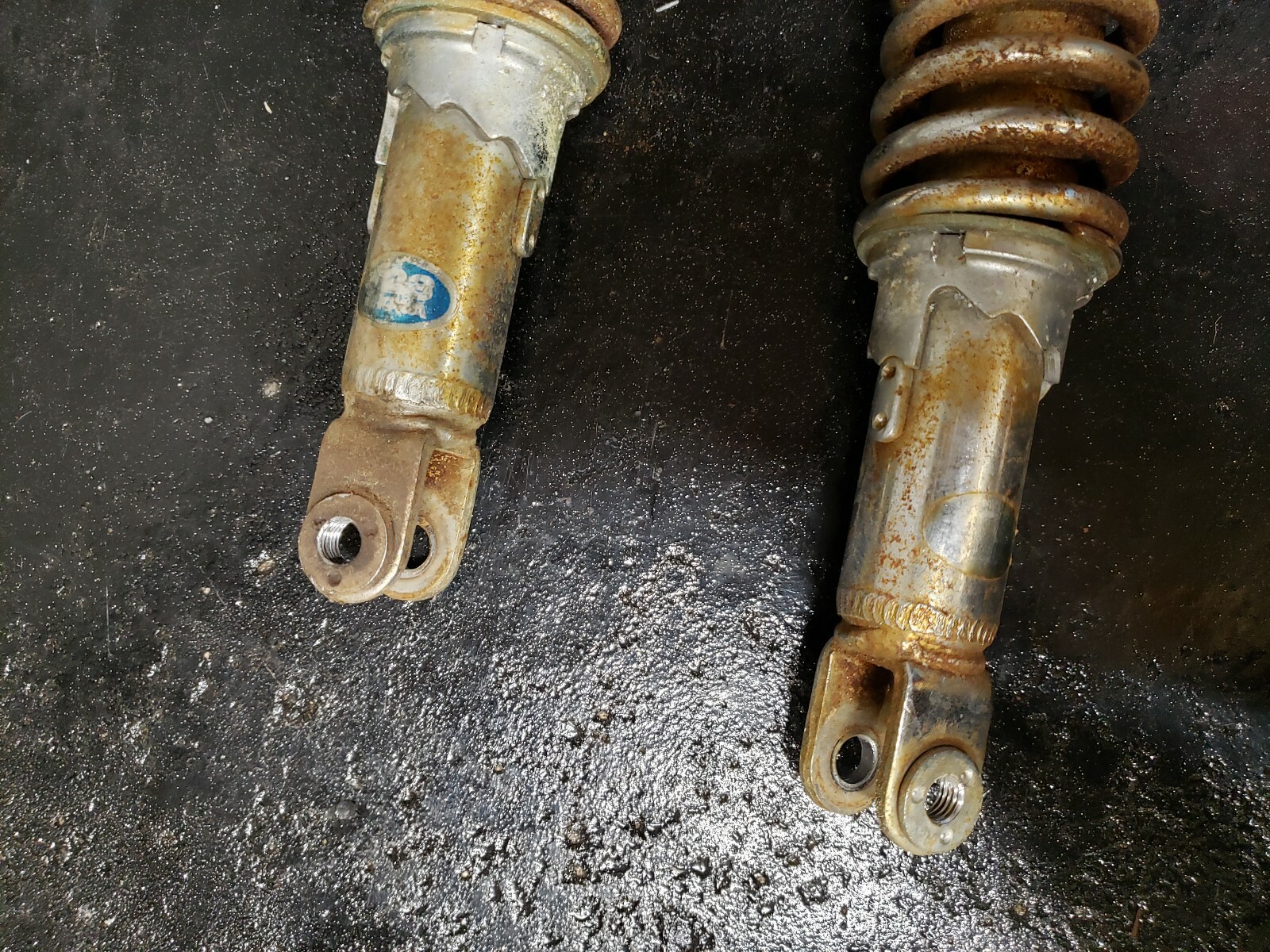 1974 Honda CB550 CB 550 original rear shocks set pair showa suspension ...